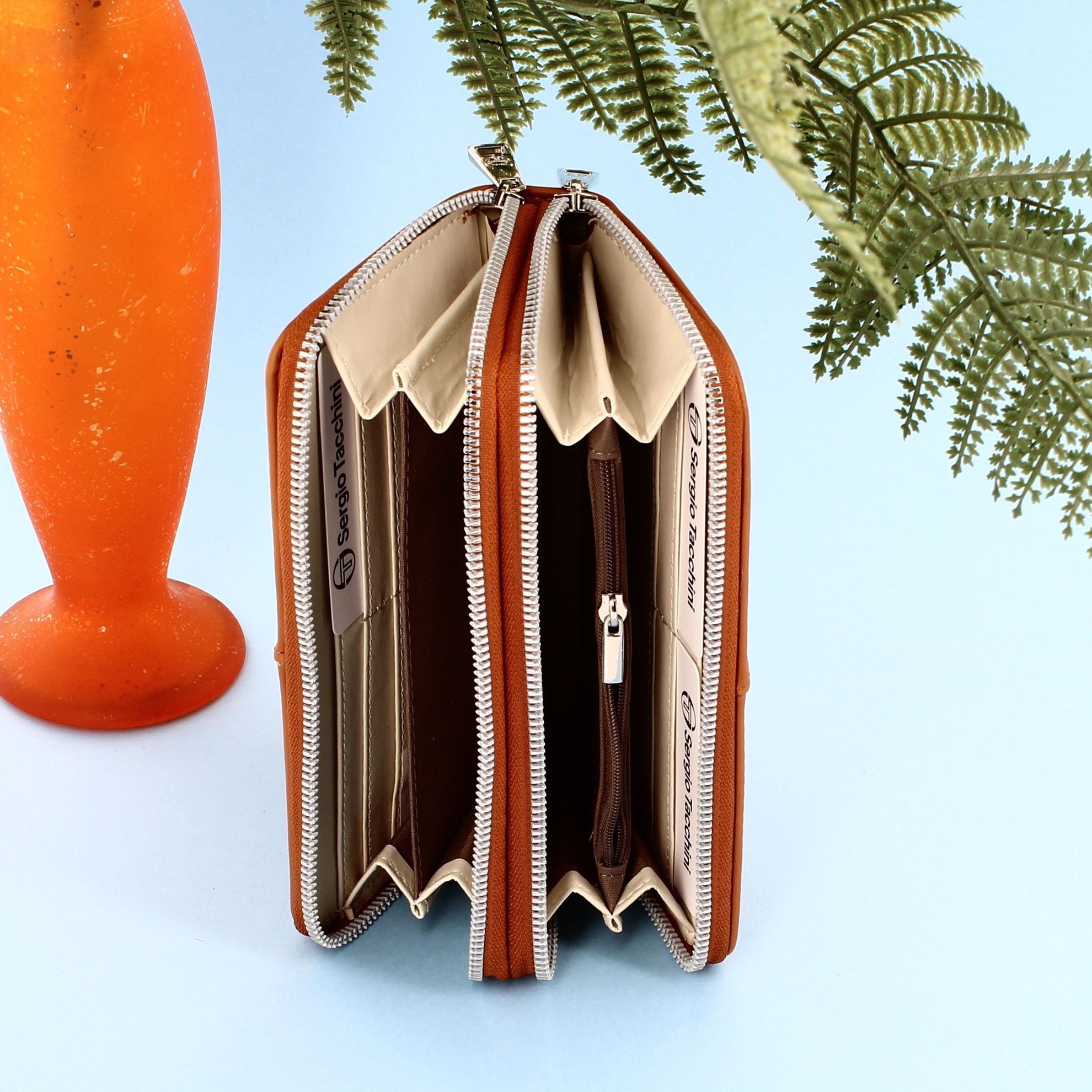 Globo E-Commerce - Calzature, Abbigliamento, Sport, Intimo, Accessori ...