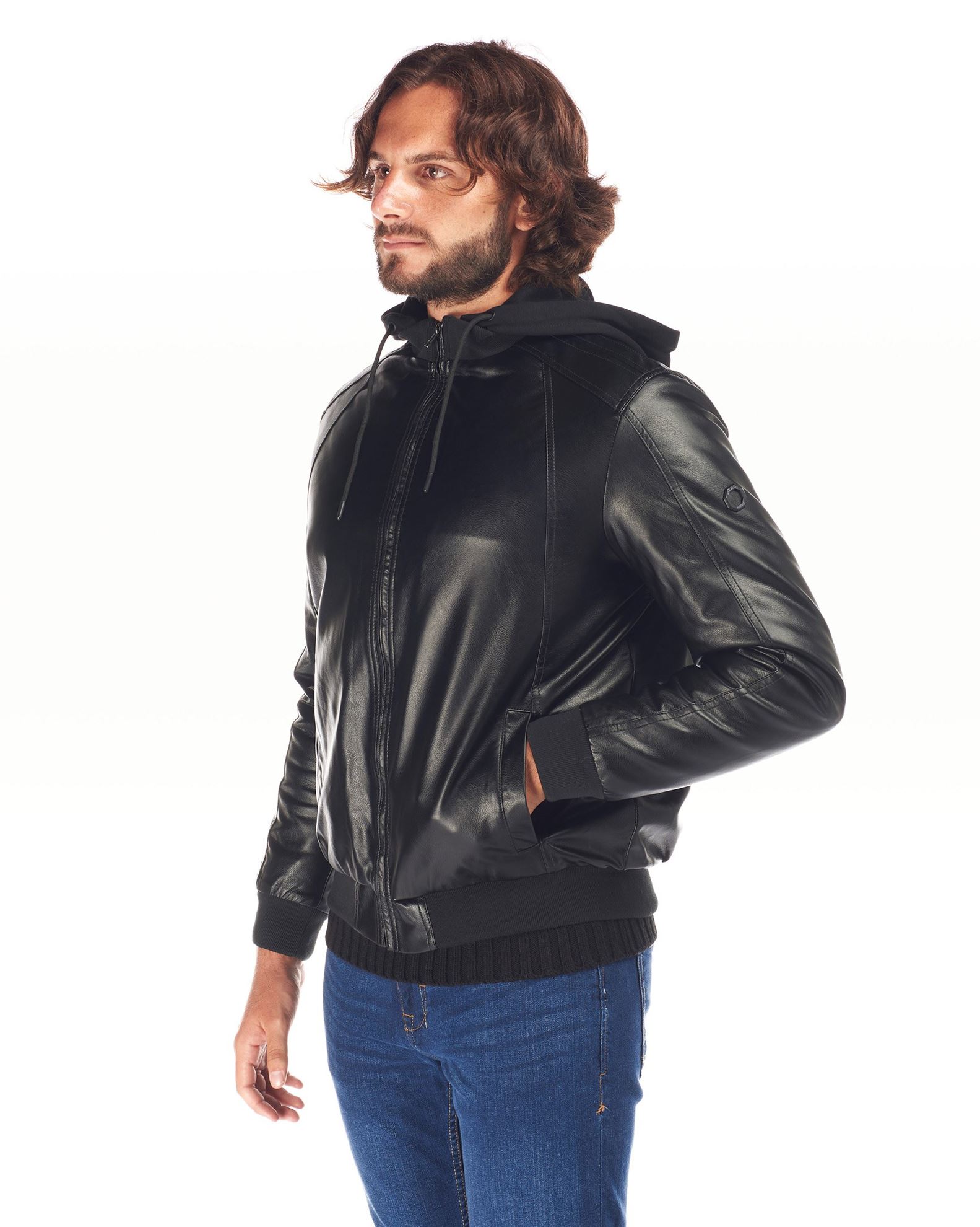 Globo E-Commerce - Calzature, Abbigliamento, Sport, Intimo, Accessori ...