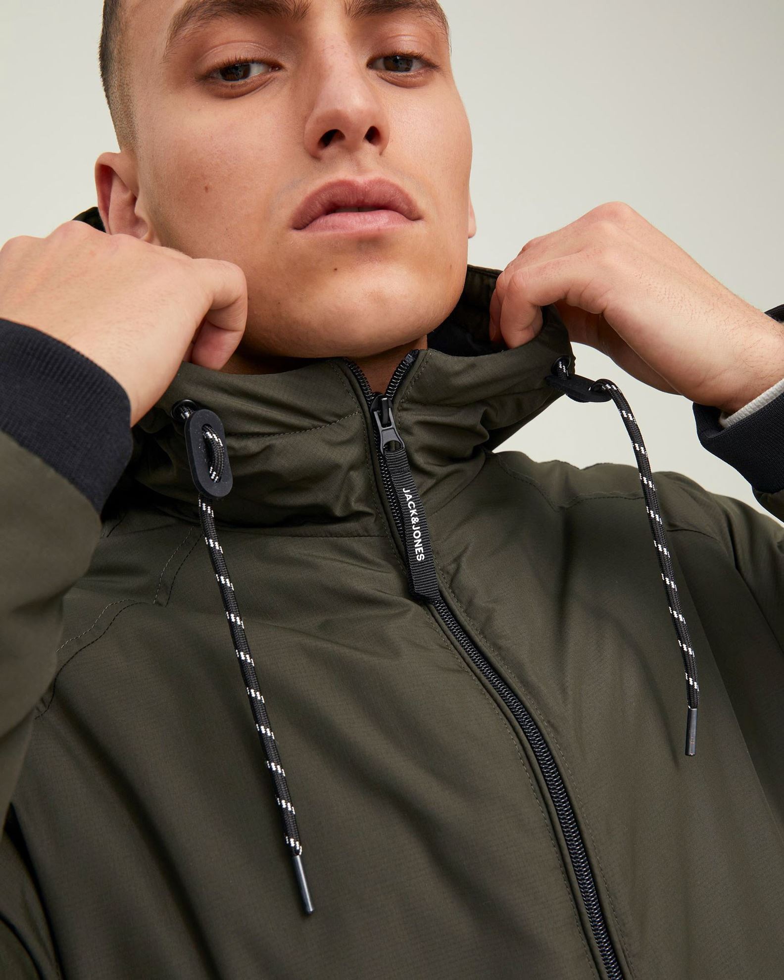 Globo E-Commerce - Calzature, Abbigliamento, Sport, Intimo, Accessori ...