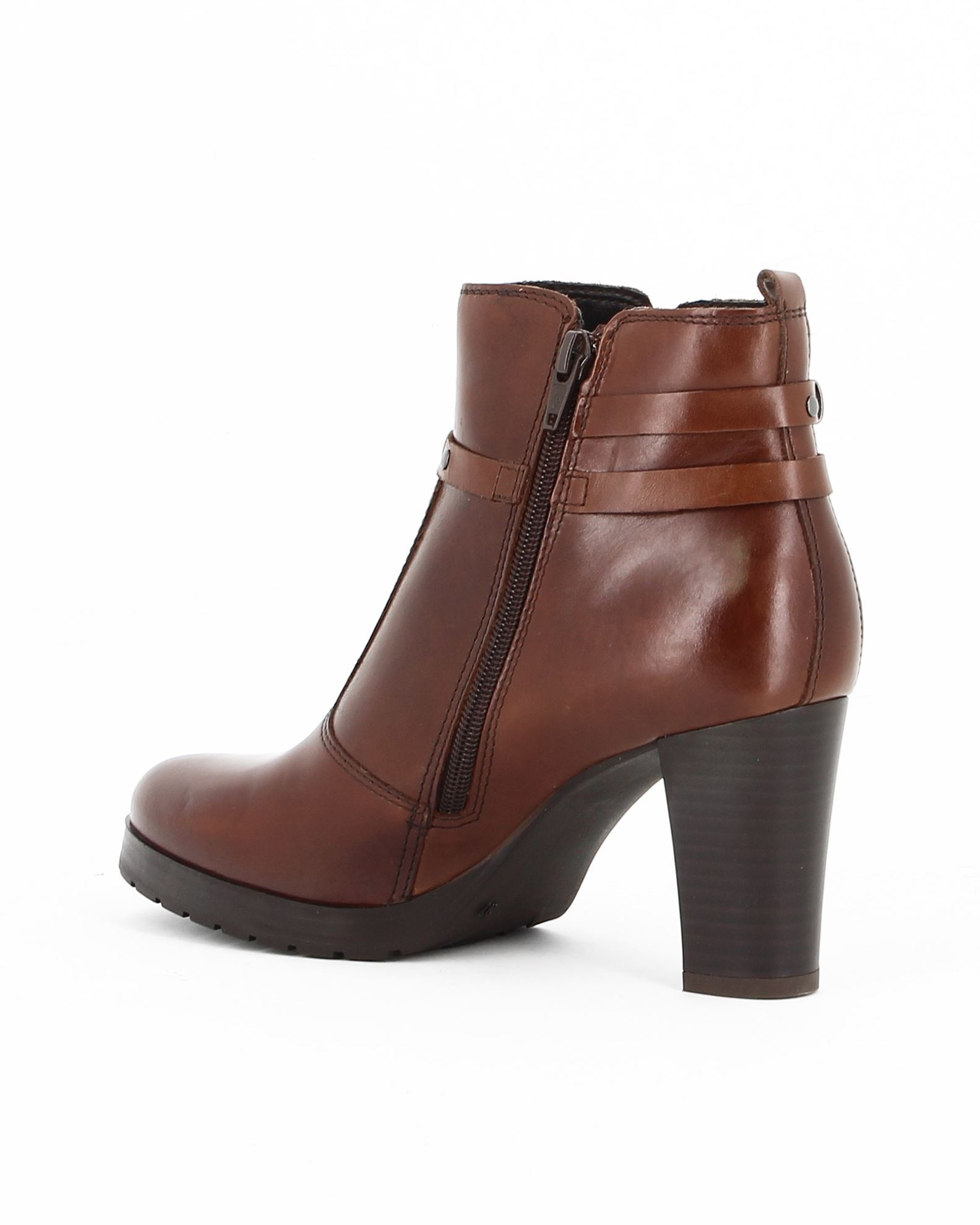 Globo E-Commerce - Calzature, Abbigliamento, Sport, Intimo, Accessori ...