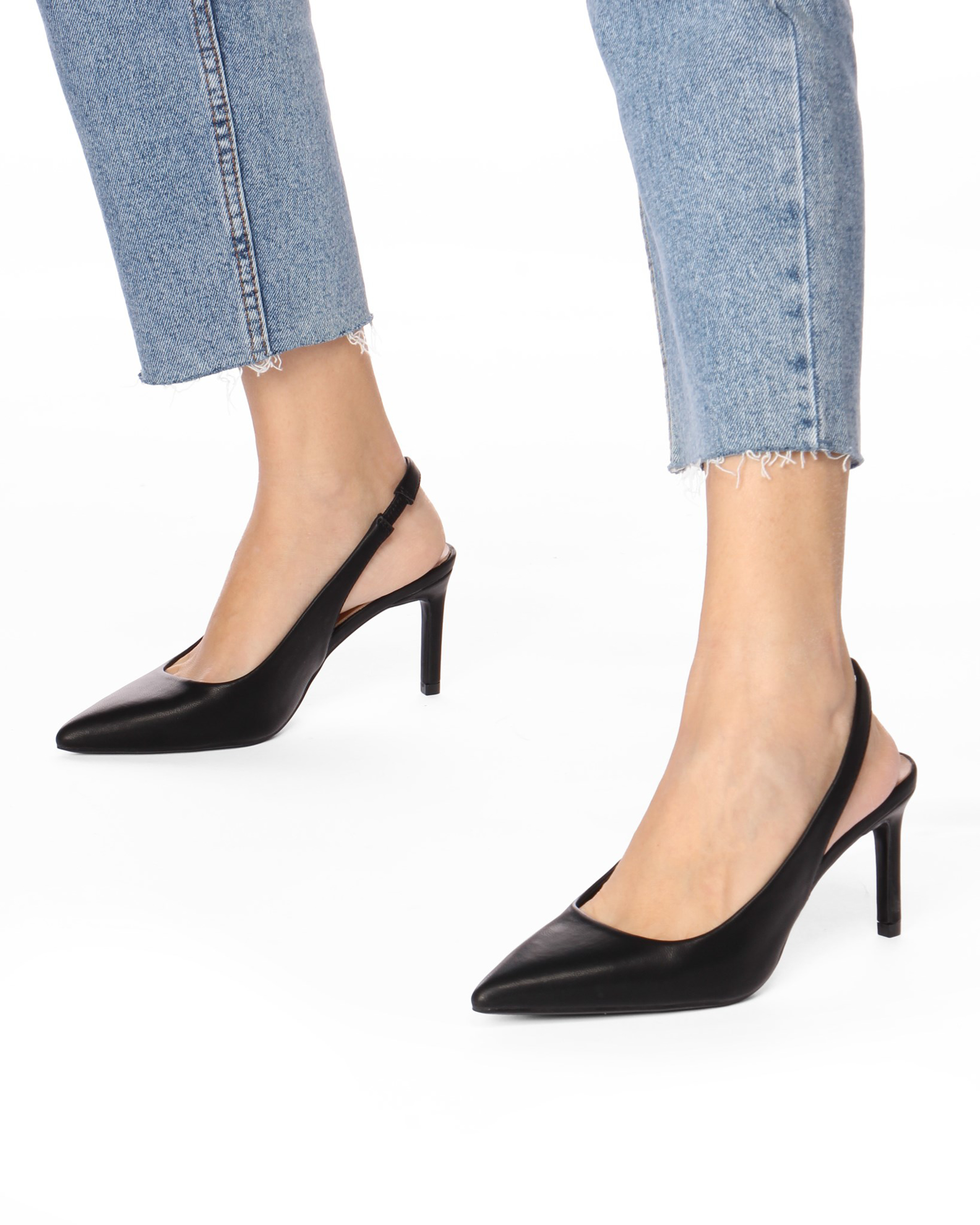 Globo E-Commerce - Calzature, Abbigliamento, Sport, Intimo, Accessori ...