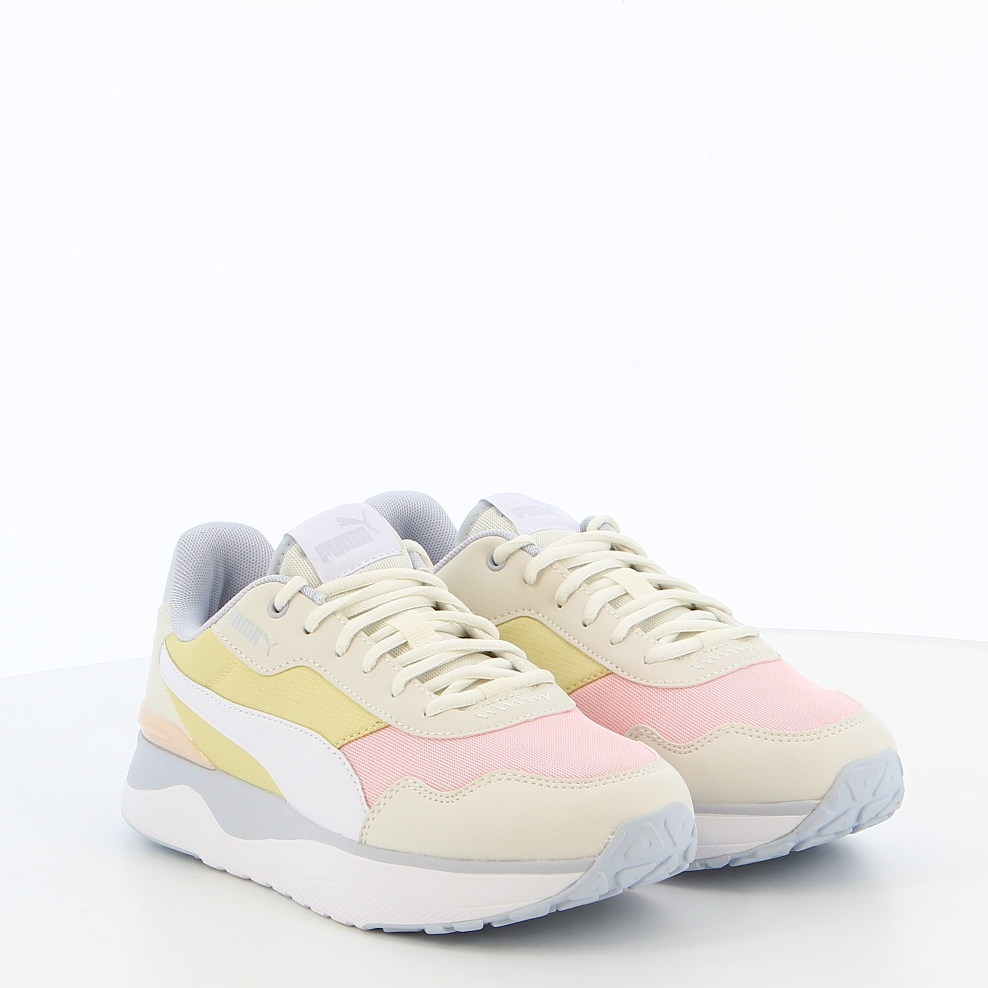 Globo E-Commerce - Calzature, Abbigliamento, Sport, Intimo, Accessori ...