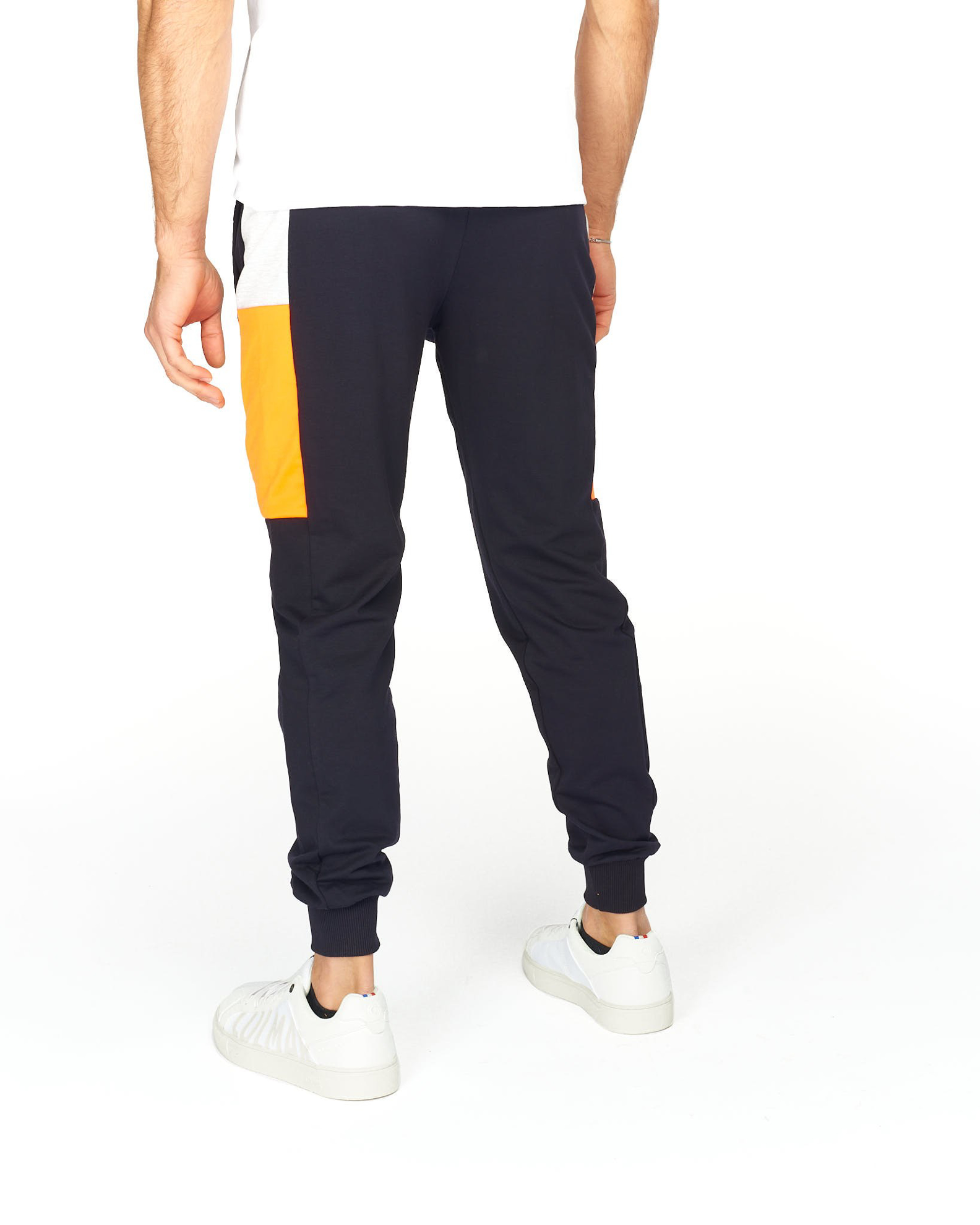 Globo E-Commerce - Calzature, Abbigliamento, Sport, Intimo, Accessori ...