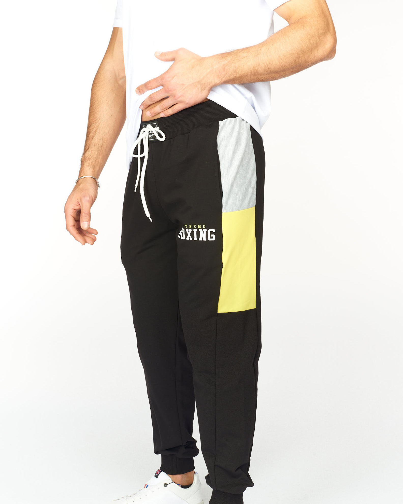 Globo E-Commerce - Calzature, Abbigliamento, Sport, Intimo, Accessori ...