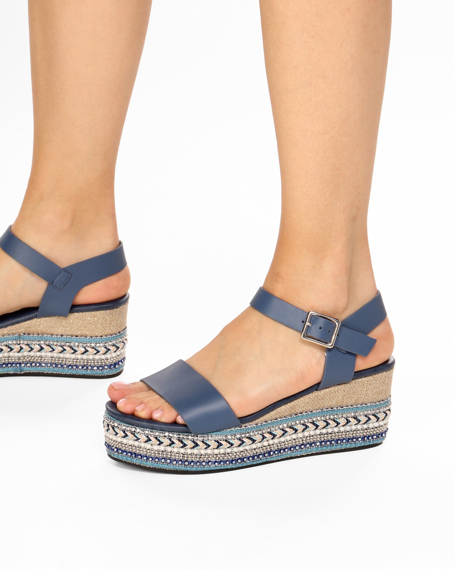 Globo E-Commerce - Calzature, Abbigliamento, Sport, Intimo, Accessori ...