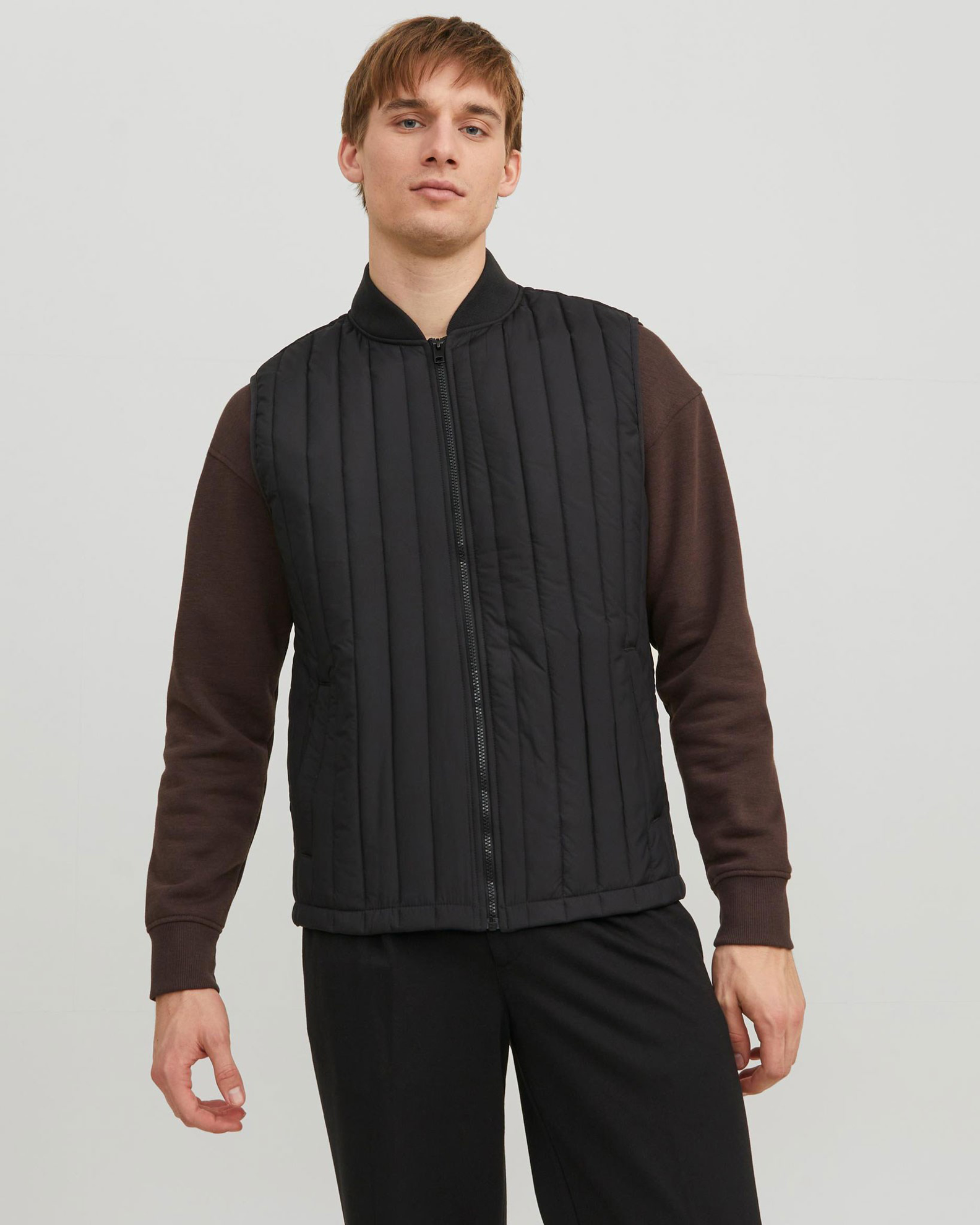 Globo E-Commerce - Calzature, Abbigliamento, Sport, Intimo, Accessori ...