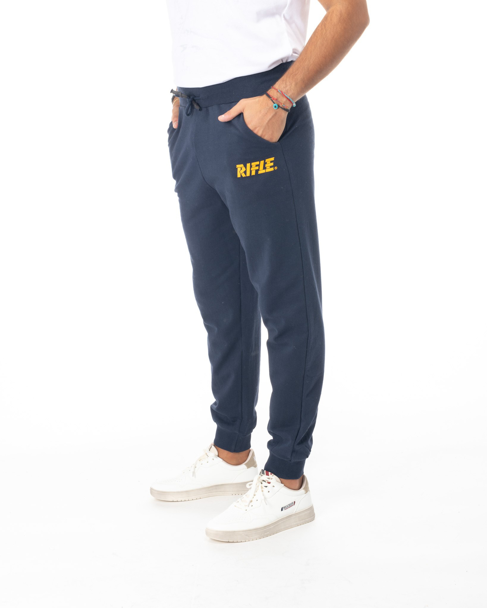 Globo E-Commerce - Calzature, Abbigliamento, Sport, Intimo, Accessori ...